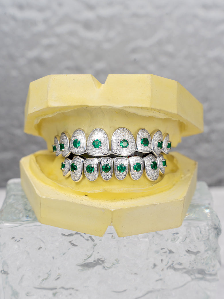 CUSTOM GREEN GEMSTONE GRILLZ – ICEGIANT